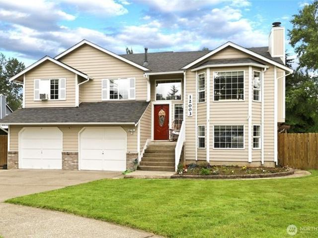 12003 st Street Ct E, Puyallup, WA 98374