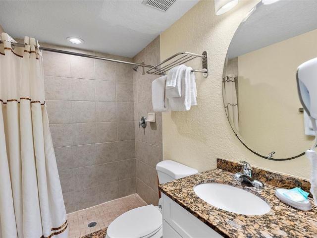 12000 Gulf Blvd, Unit 501W, Treasure Island, FL 33706 | MLS #TB8440