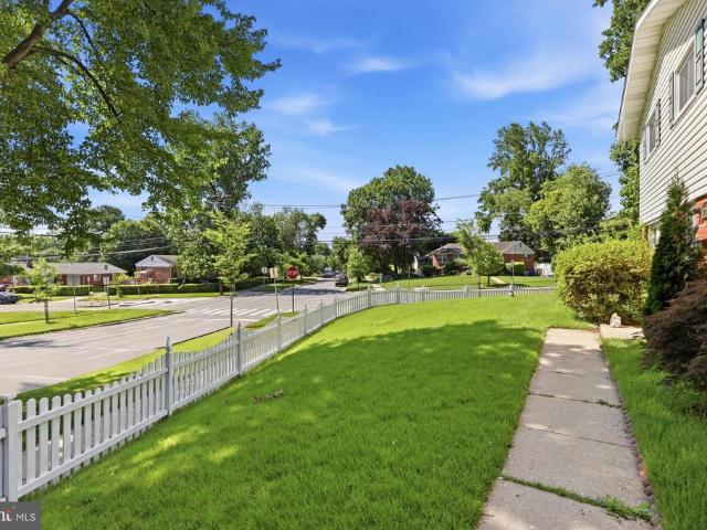 12000 Selfridge Road