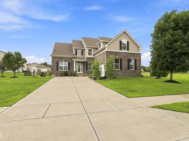 12002 Logan Hunter Trl, Noblesville, IN 46060