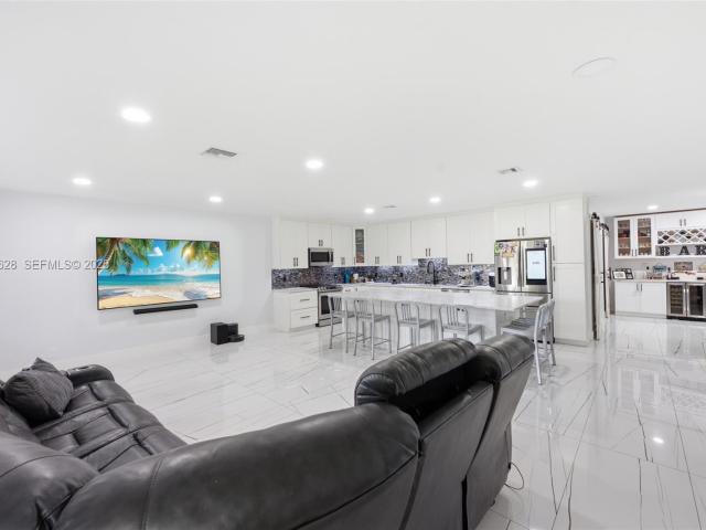 12002 NW 27th Dr, Unit 12002, Coral Springs, FL 33065 | MLS #A11992 | Compass