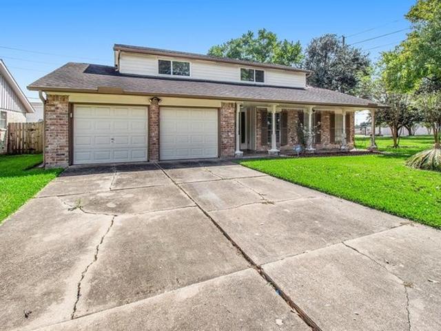 12007 Bloomington Ln, Meadows Place, TX 77477