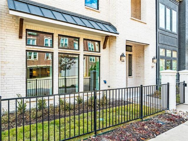 12007 Brubaker Dr, Frisco, TX 75033 | MLS #21241 | Compass