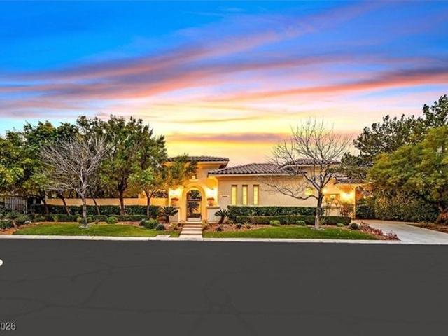 12007 Oakland Hills Dr, Las Vegas, NV 89141