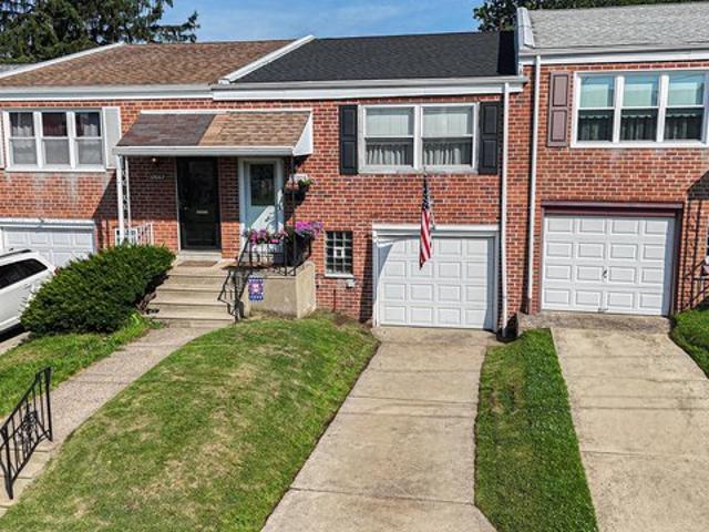 12004 Tyrone Rd, Philadelphia, PA 19154
