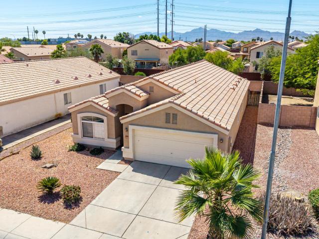 12005 W Holly St, Avondale, AZ 85392 | MLS #7014 | Compass