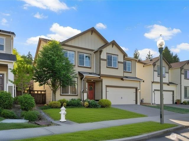 12005 SE 299th Pl, Auburn, WA 98092