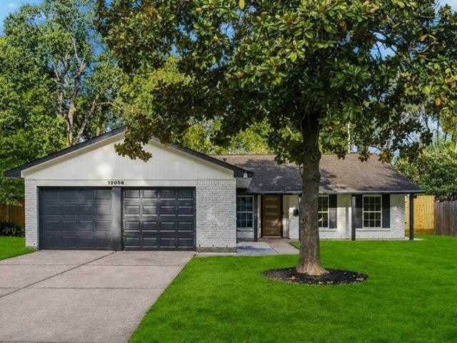 12006 Ashcroft Dr, Houston, TX 77035