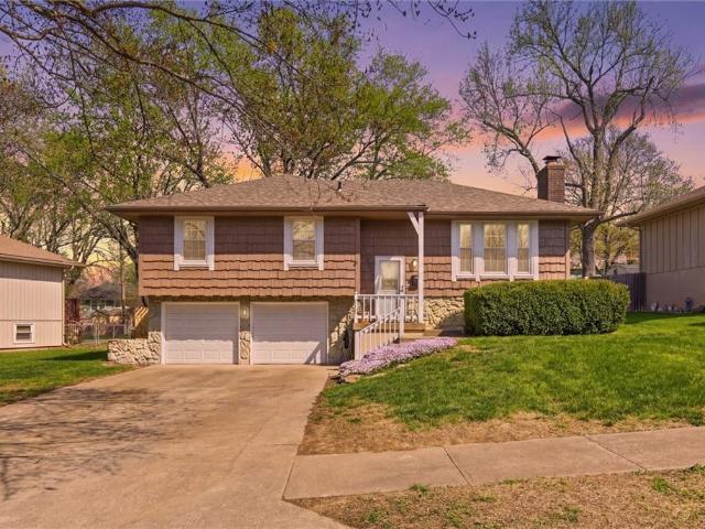 12006 E 58 St, Kansas City, MO 64133 | Compass