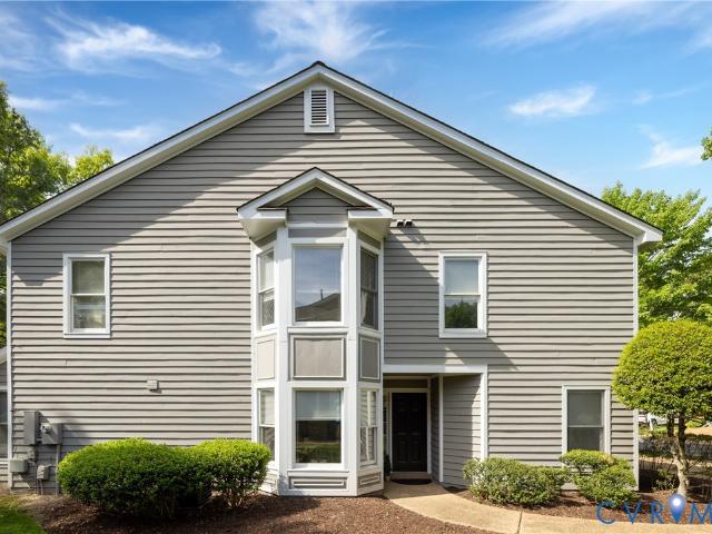 12006 Foxfield Circle