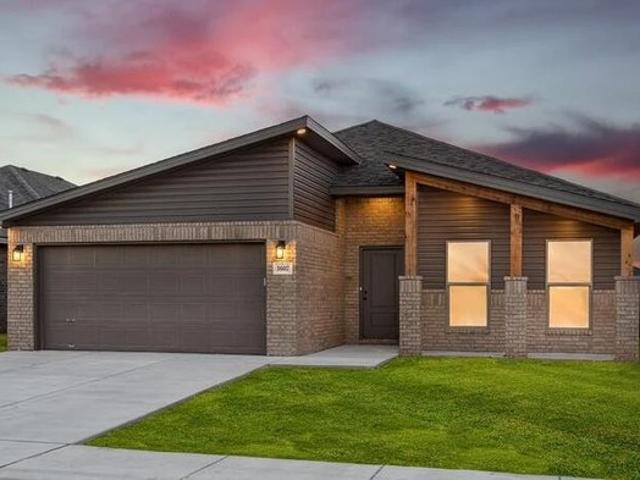 12006 Iola, Lubbock, TX 79424