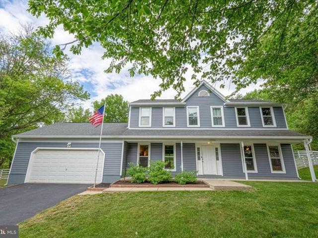 12006 Lusbys Ln, Brandywine, MD 20613