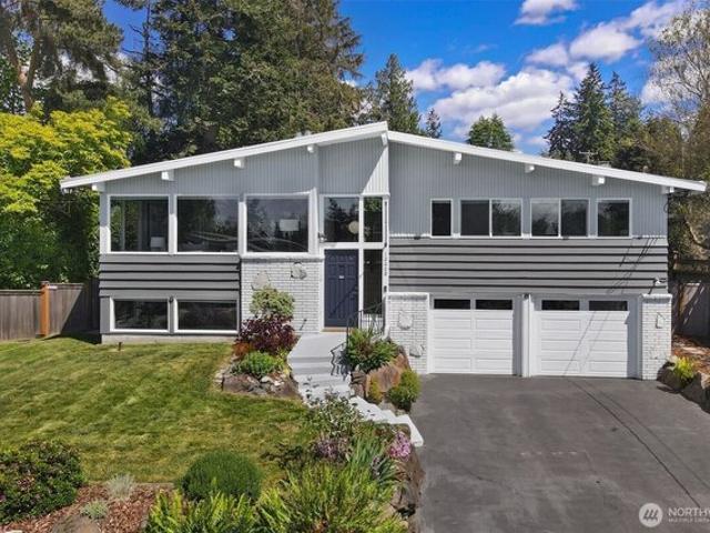 12008 9th Ave NW, Seattle, WA 98177