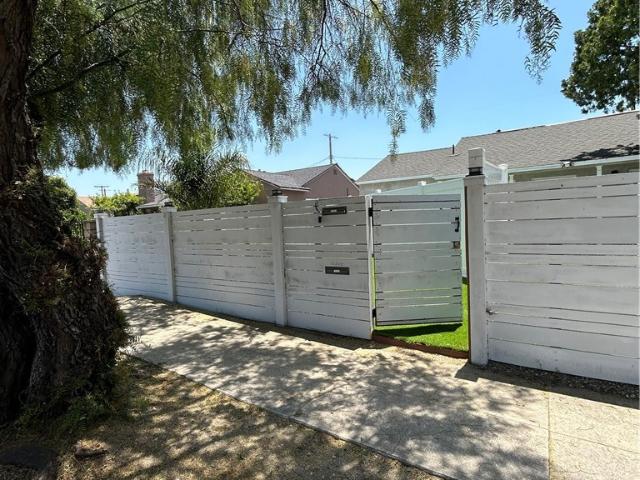 12008 Roscoe Blvd, North Hollywood, CA 91605 | MLS #PW26067 | Compass