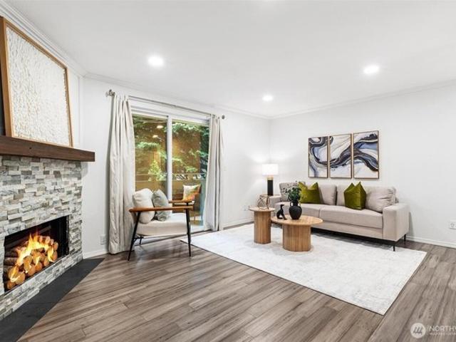 12009 th Ave NE Apt 2, Kirkland, WA 98034