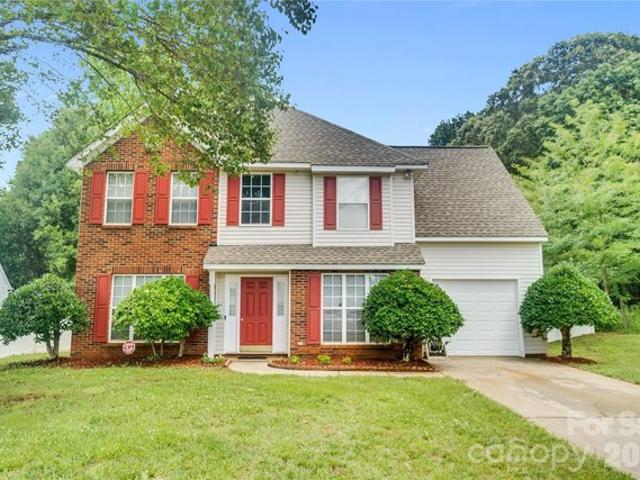 12009 Silvercrest Dr, Charlotte, NC 28215
