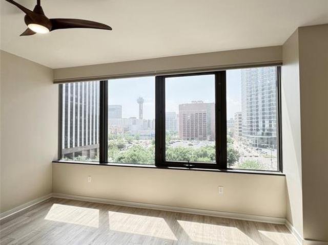 1200 Main Street # 506