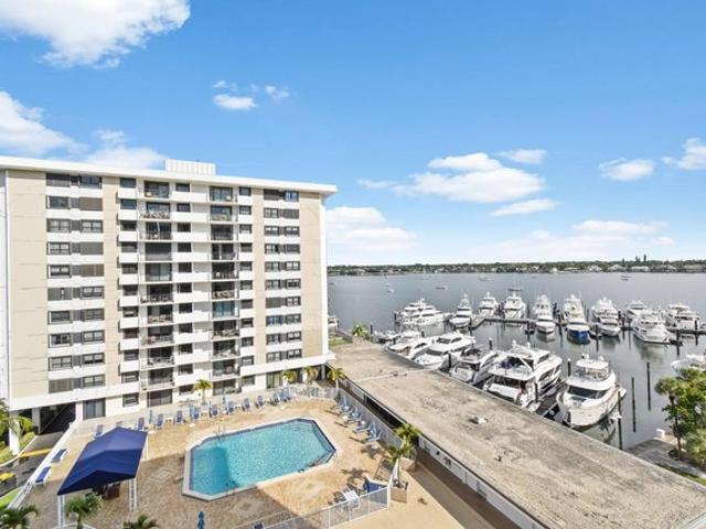 1200 Marine Way Apt 601, North Palm Beach, FL 33408