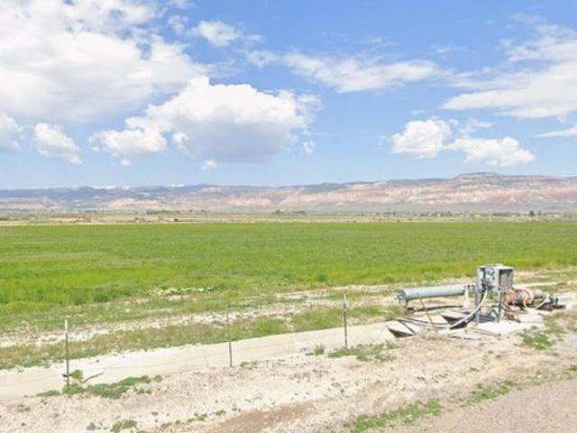 1200 N Blackknoll Rd E, Glenwood, UT 84730