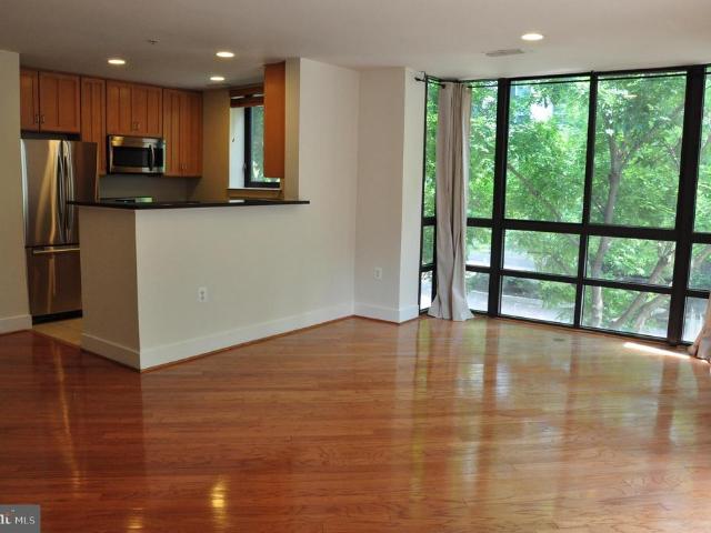 1200 N Hartford Street # 212