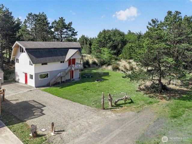 1200 nd Ln, Ocean Park, WA 98640
