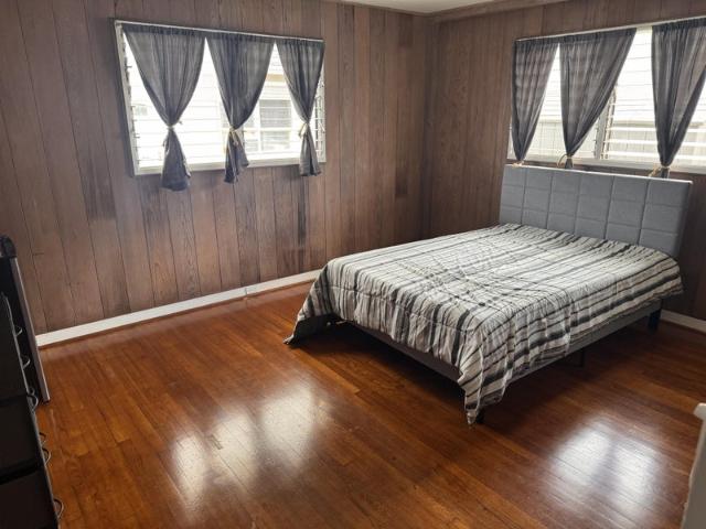 $1200 Newly Furnished Room in Pearl City
