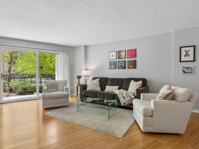 1200 Nicollet Mall # 307