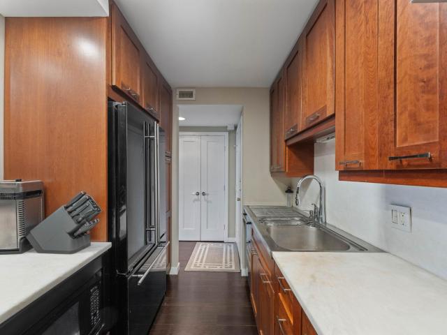 1200 Nicollet Avenue # 614