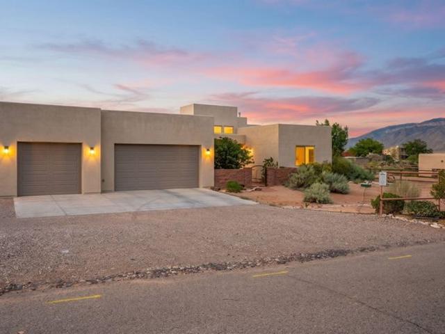 1200 Alamos Rd, Corrales, NM 87048