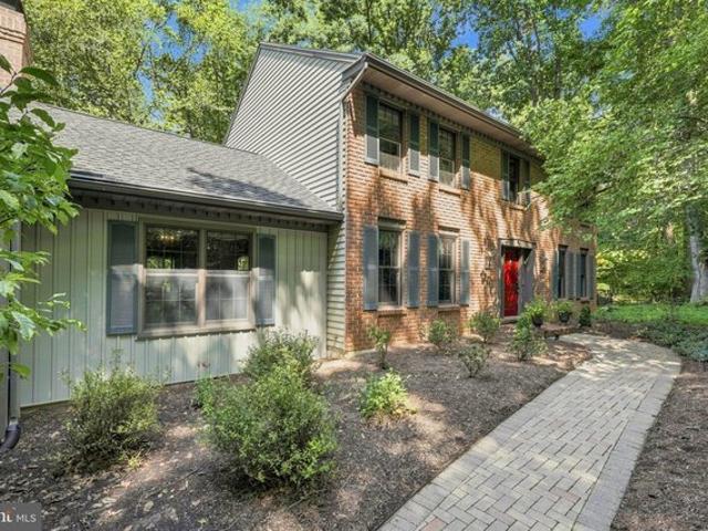 1200 Ash Ln, Lebanon, PA 17042