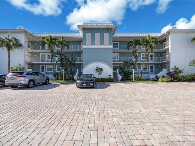 1200 Blue Point Ave Apt A2, Naples, FL 34102