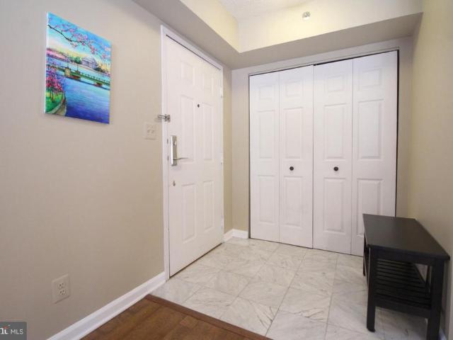 1200 Braddock Place # 312
