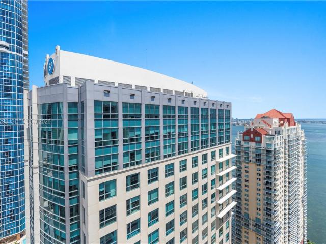 1200 Brickell Bay Dr, Unit PH4218, Miami, FL 33131 | MLS #A11997