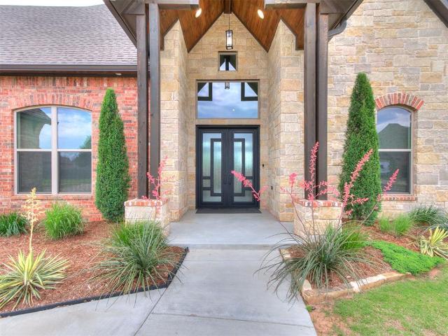 1200 Canteberry Drive