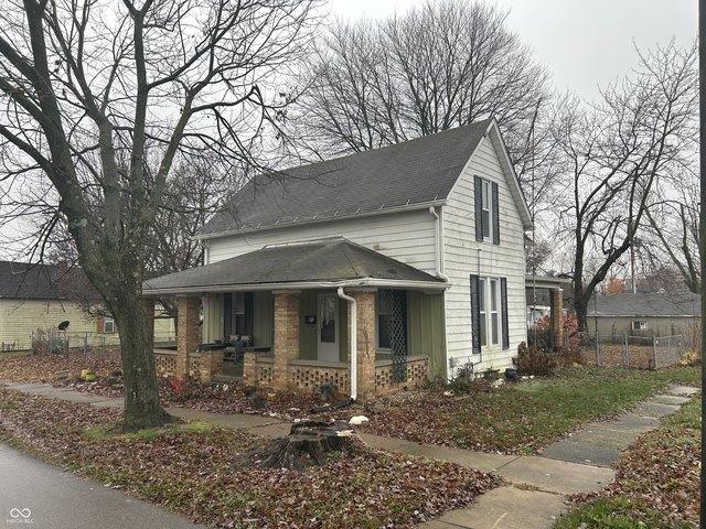 1200 Cook St, Clay City, IN 47841