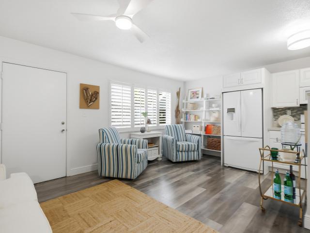 1200 Colonnades Dr, Unit 102, Fort Pierce, FL 34949 | MLS #R11153