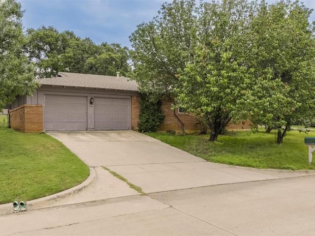 1200 Desiree Lane