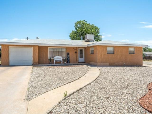 1200 Dewey Ln, Alamogordo, NM 88310