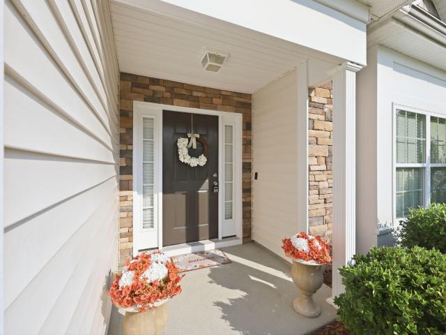 1200 Dexter Ridge Drive