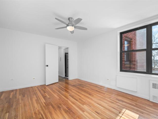 1200 E 53 Street 5F