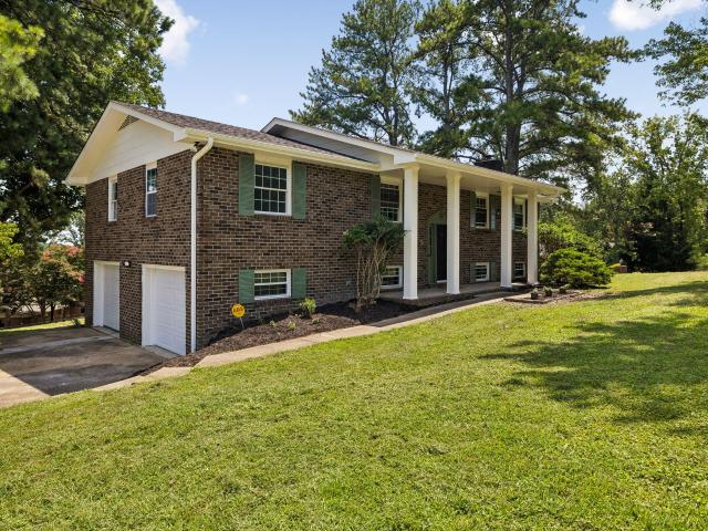 1200 Forest Green Drive
