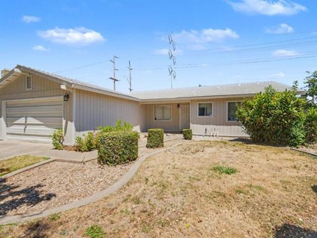 1200 Guiseppe Ln, Modesto, CA 95355