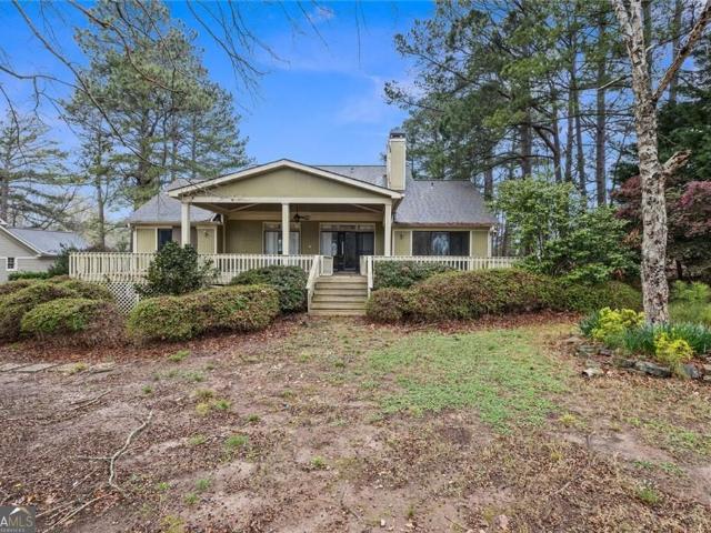1200 Golf View Lane