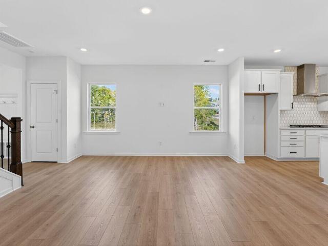 1200 Hardin Hill Lane