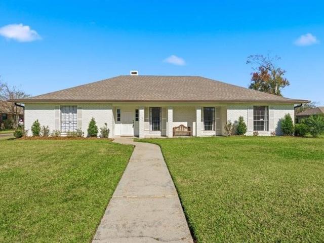 1200 Inverness St, Lake Charles, LA 70605