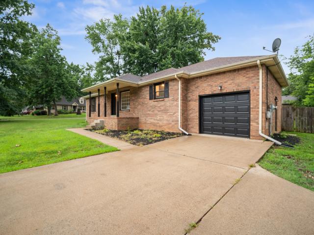 1200 Peachers Mill Rd