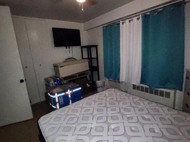 $1200 Private Bedroom Fully Furnished !