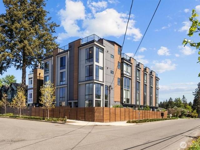 1200 st Ave NE, Seattle, WA 98125