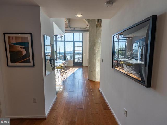 1200 Steuart Street # 1413