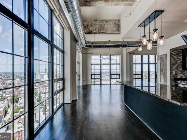 1200 Steuart Street # 1711